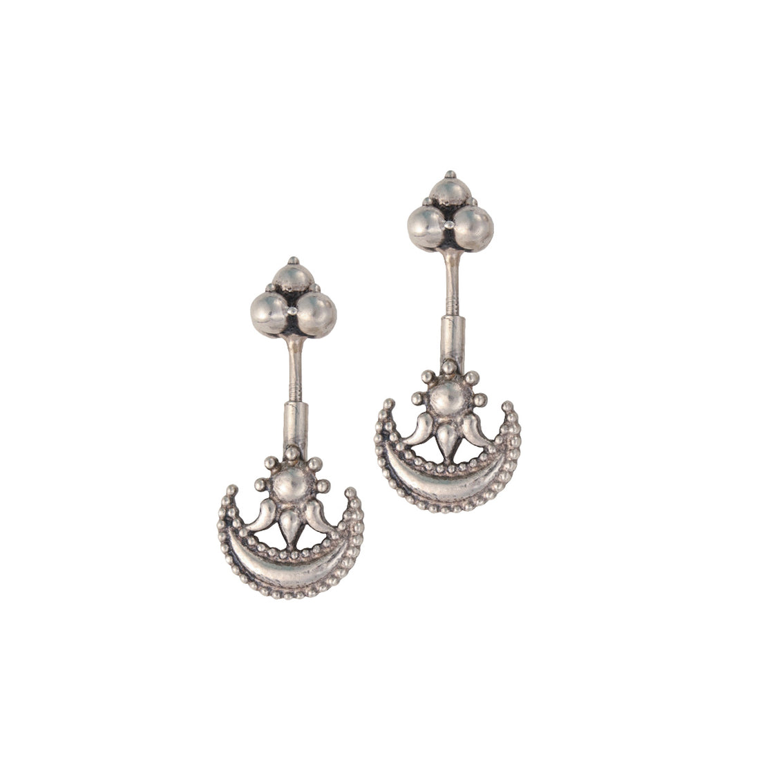 Silver Bugadi – Maharashtrian Heritage in Stud Design
